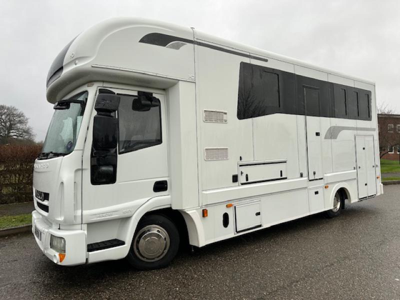 Horseboxes for sale: Horseboxseller Ltd